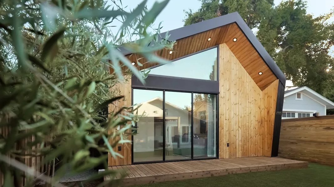 The Alon 540 Gallery